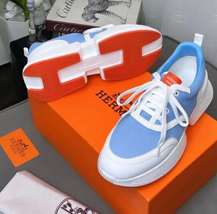 Ciska: Smart online shopping - Sneakers