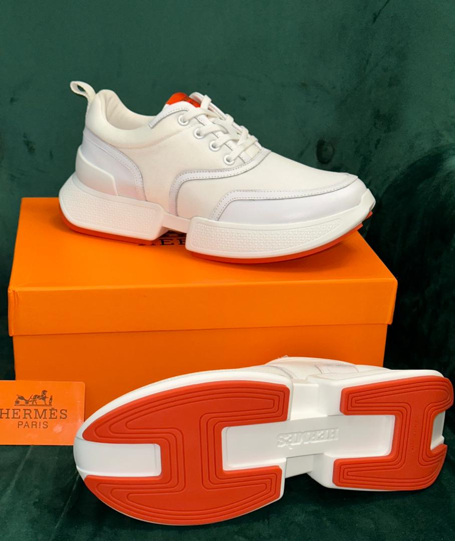 Ciska: Smart online shopping - Sneakers