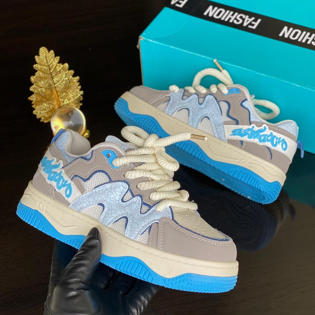 Fashion Spring Sneaker - Ciska: Smart online shopping