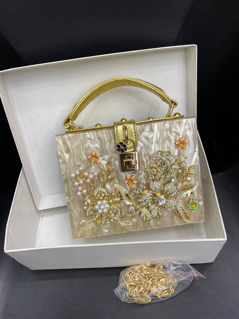 Acrylic Box Clutch Bag - Ciska: Smart online shopping